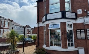 The Dental Parlour, Coventry: Schedule, price and opinions
